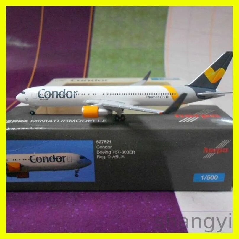 Herpa 1:500 B767-300ER Thomas Cook Aviation Модель самолета D-ABUA