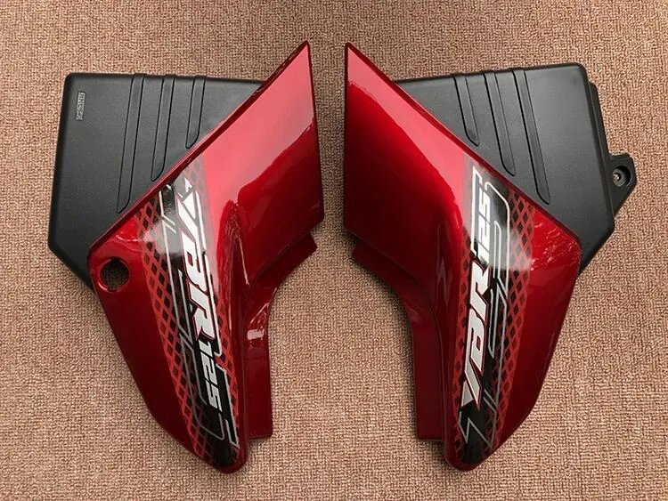Левая и правая пластиковые боковые крышки для мотоциклов YBR125 Yamaha 07 06 09