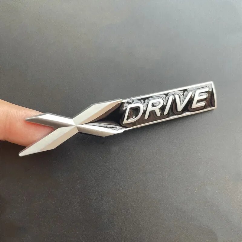 3D Metal X Drive Логотип Xdrive Эмблема Табличка багажника автомобиля Значок для BMW 328i 525 535d 530d G20 F10 Xdrive Наклейка Аксессуары