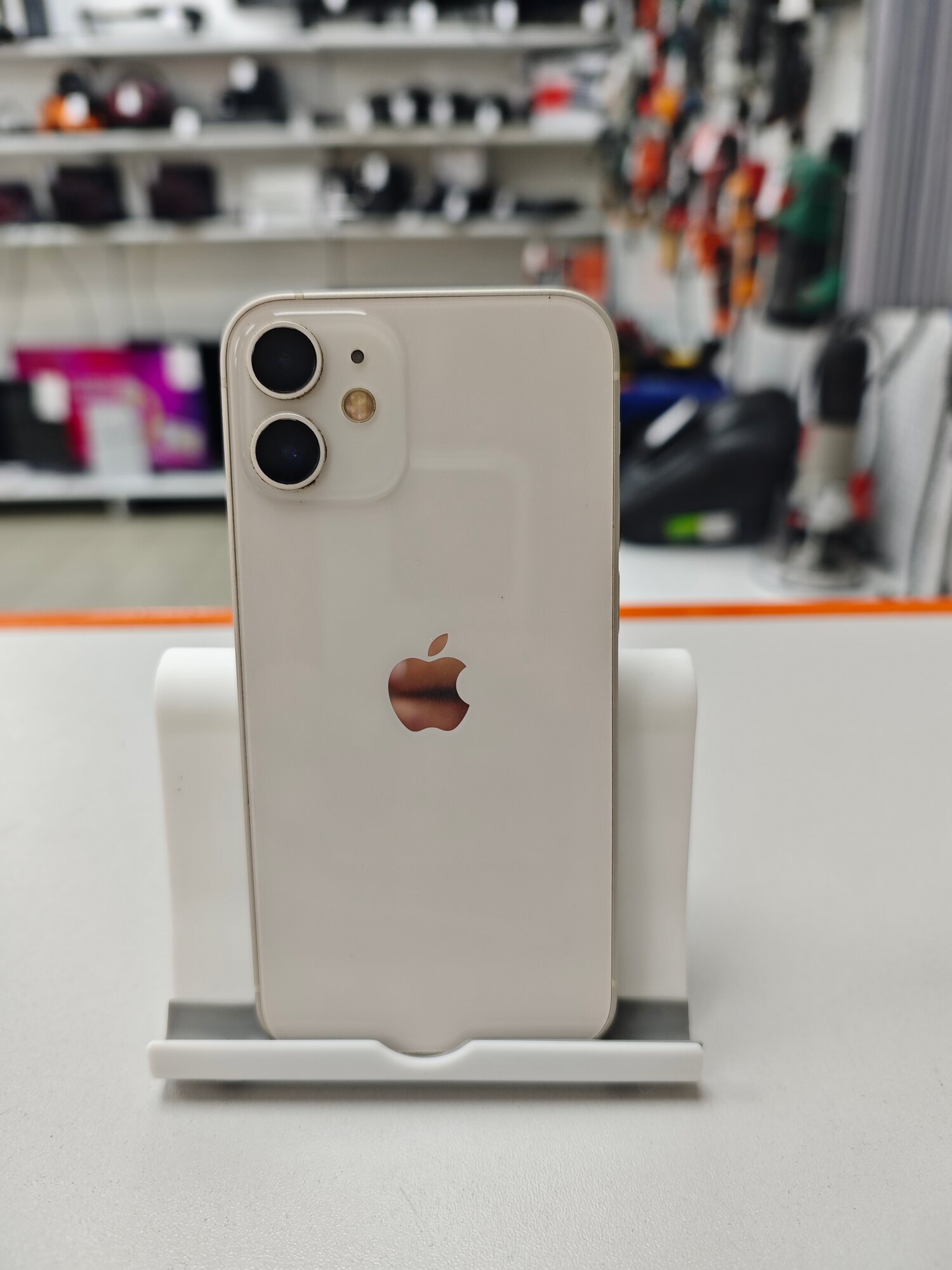 Apple Смартфон Apple iPhone 12 Mini 64GB (64 ГБ, Белый, 4 ГБ)