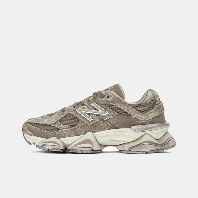 New Balance 9060 Mushroom Deep (38,5 EU)