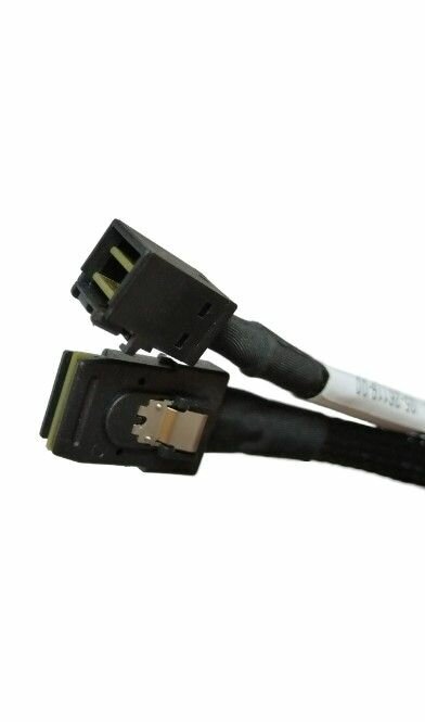 Кабель LSI Broadcom LSI00402 54391-00 SA-8743L-1M-N2 1м с разъёмами MiniSAS SFF-8087 на MiniSAS HD SFF-8643 для рейд-контроллеров и серверов
