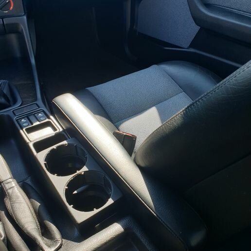 BMW E34/E32 Подстаканник для центральной консоли
