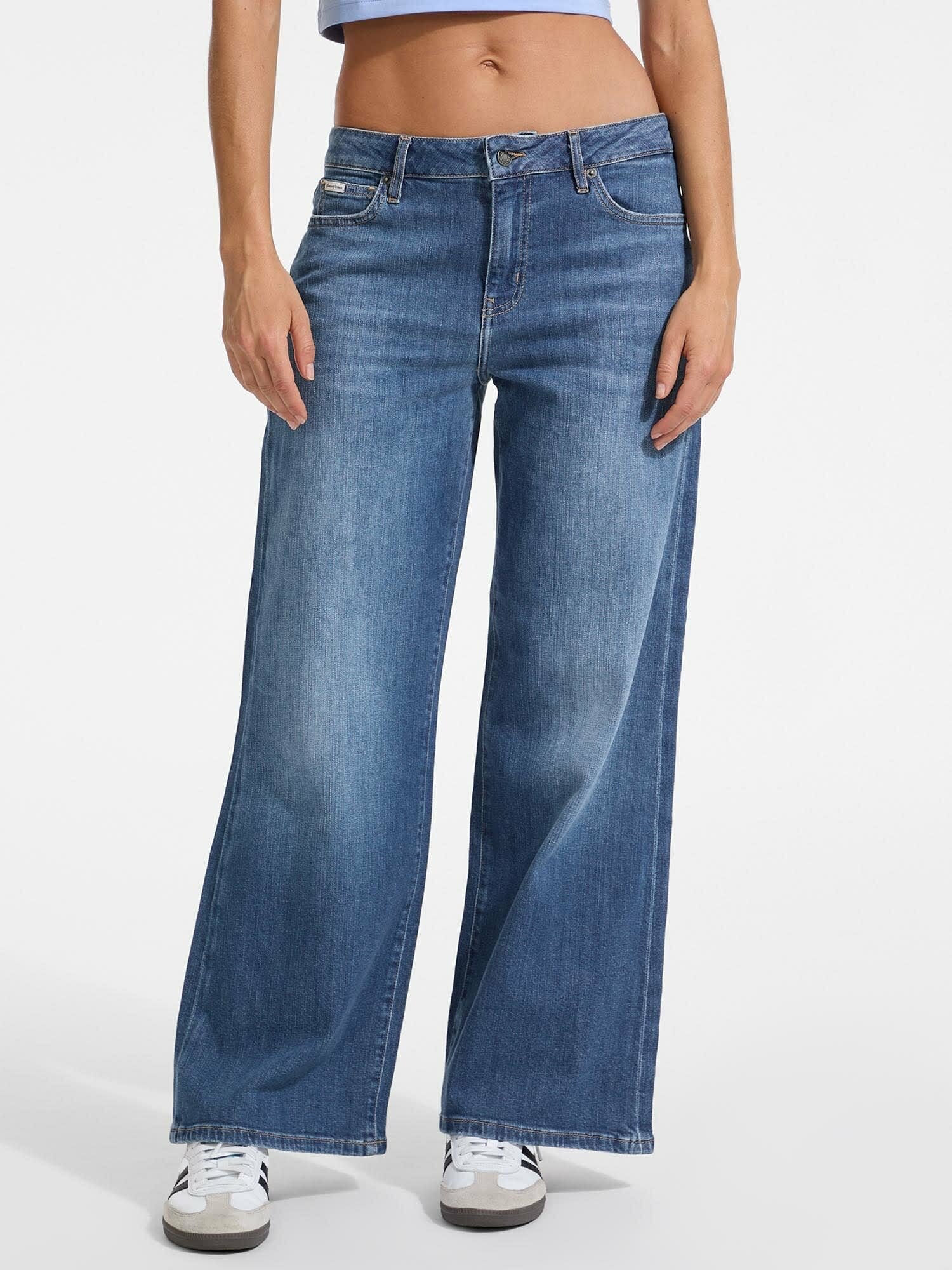 Джинсы широкие GUESS JEANS