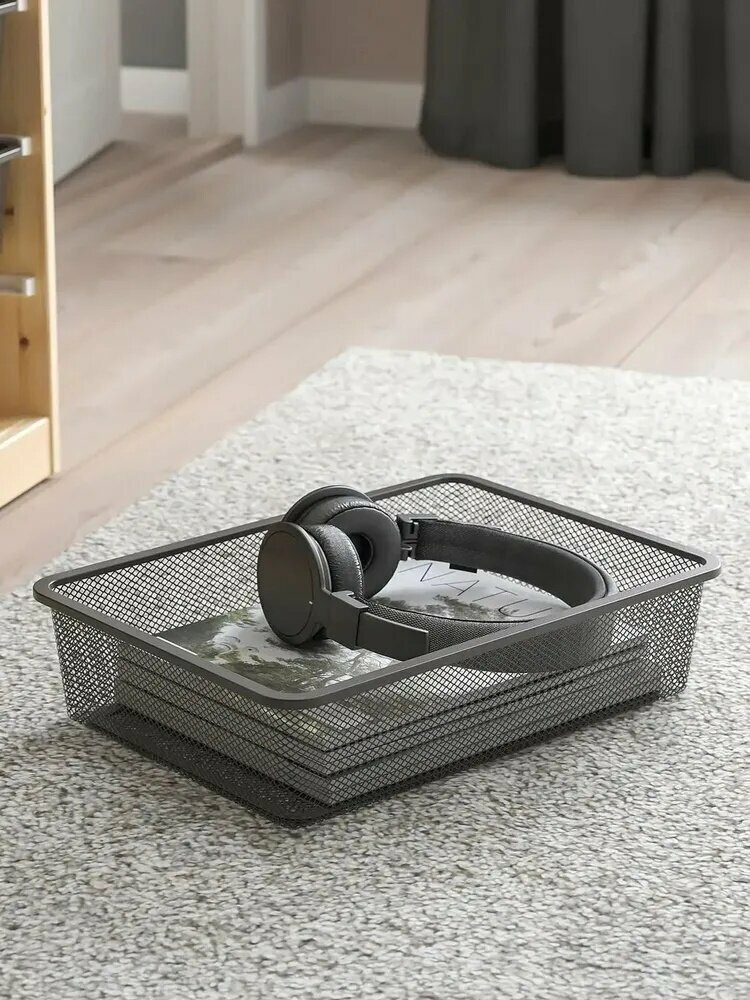 IKEA Контейнер для хранения вещей длина 42 см, ширина 30 см, высота 10 см.