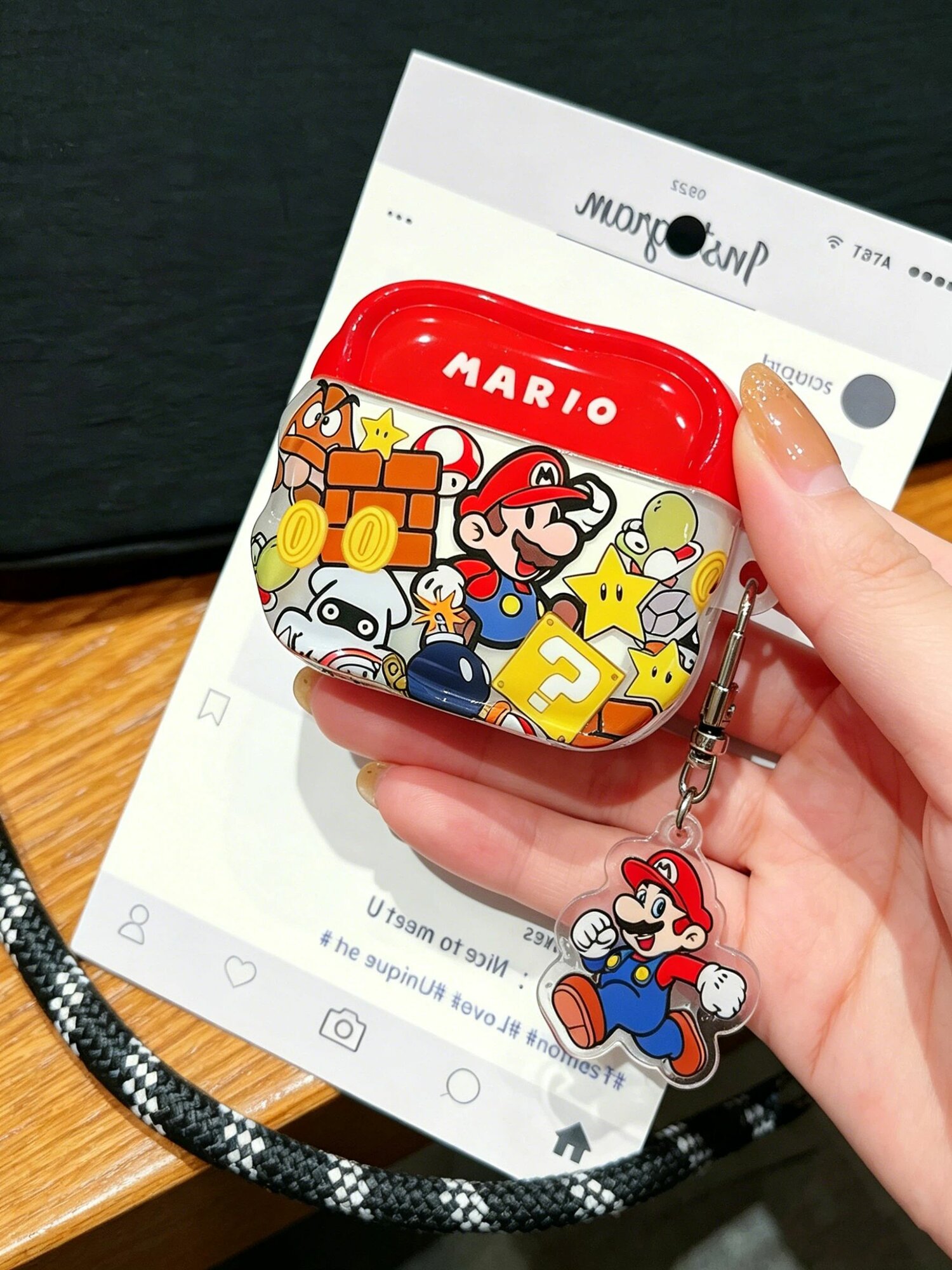 Защитный кейс для Apple AirPods Pro 3 Mario, красно-белый силиконовый футляр