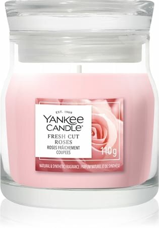 Свеча Yankee Candle Fresh Cut Roses, белый