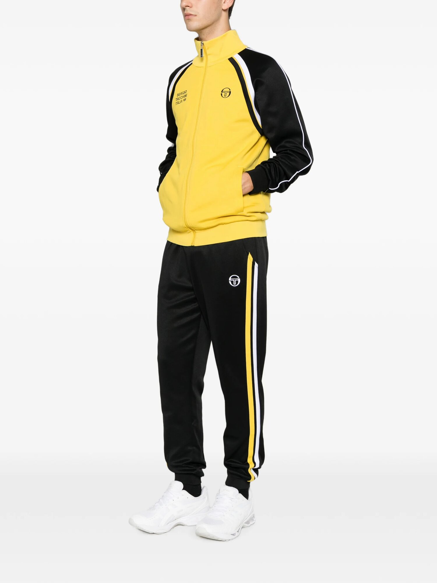 Толстовка SERGIO TACCHINI Logo-embroidered sweatshirt, размер 50, , ochre yellow — фото 1