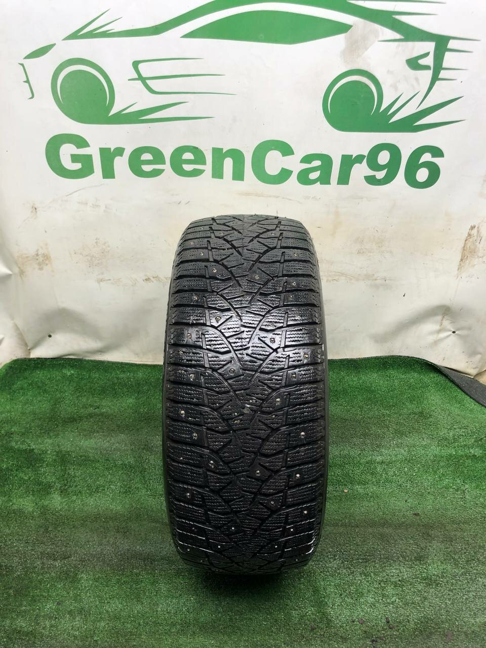 Зимние шины Bridgestone Blizzak Spike-02 185/60 R15 20% износ APC606449