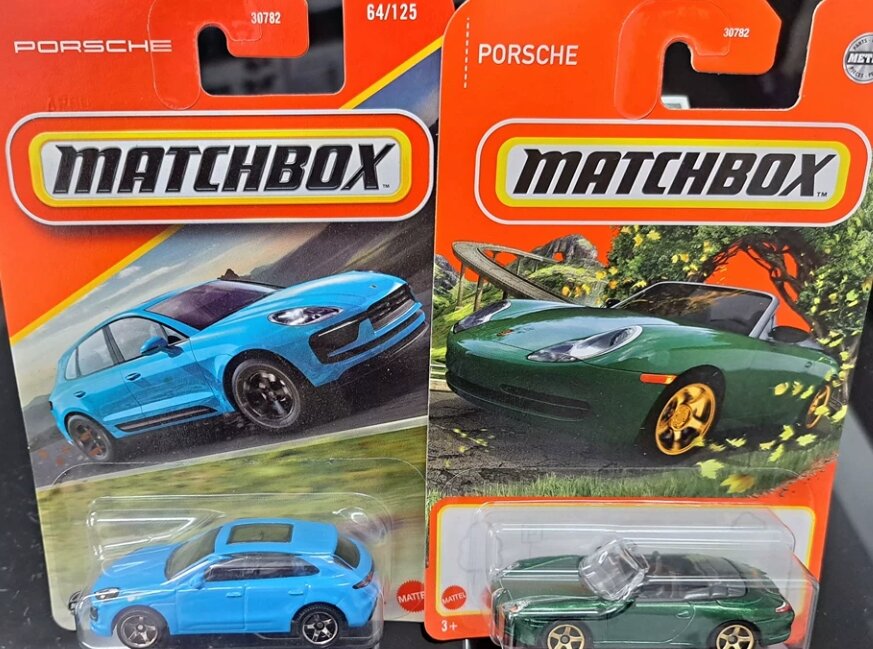 Машинка 2025 Matchbox OPEL ASTRA бренд Mattel, подарок для детей от 3 лет, коллекционный авто из металла