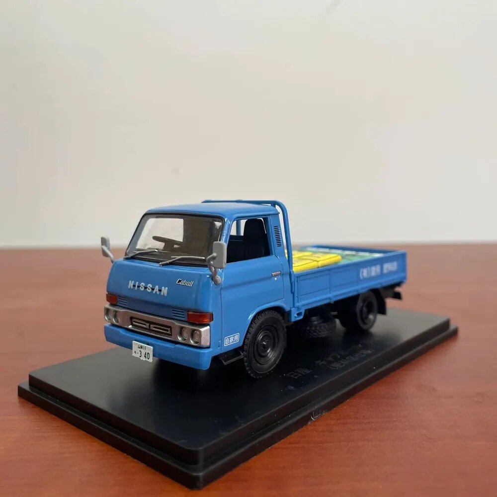 1:43 Hachette/Spark Nissan Caball 1978 Fertilizer Diecast Model Модель коллекционная-без упаковочной коробки