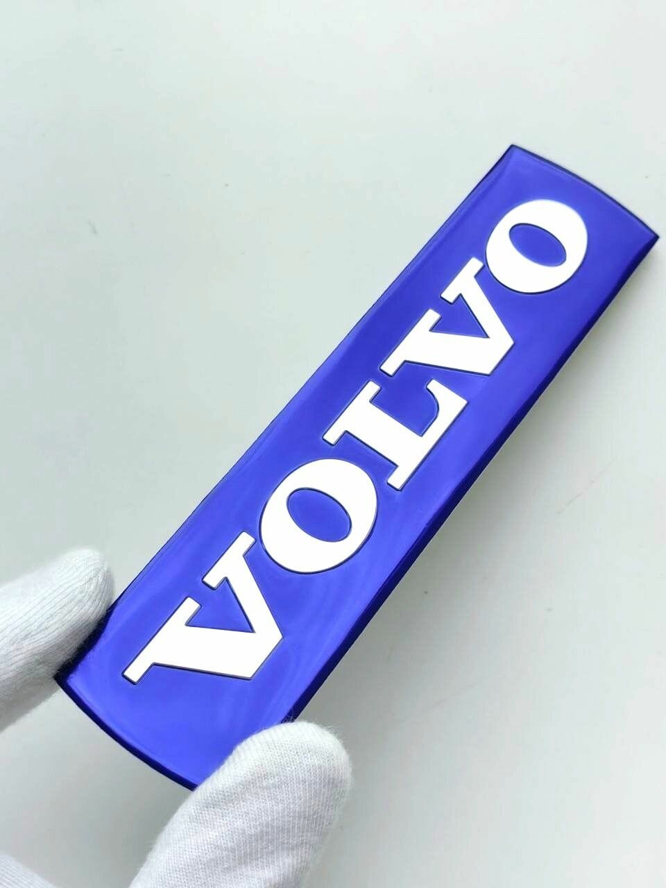 Эмблема VOLVO 116*28 мм, значок, логотип, шильдик Вольво на автомобиль