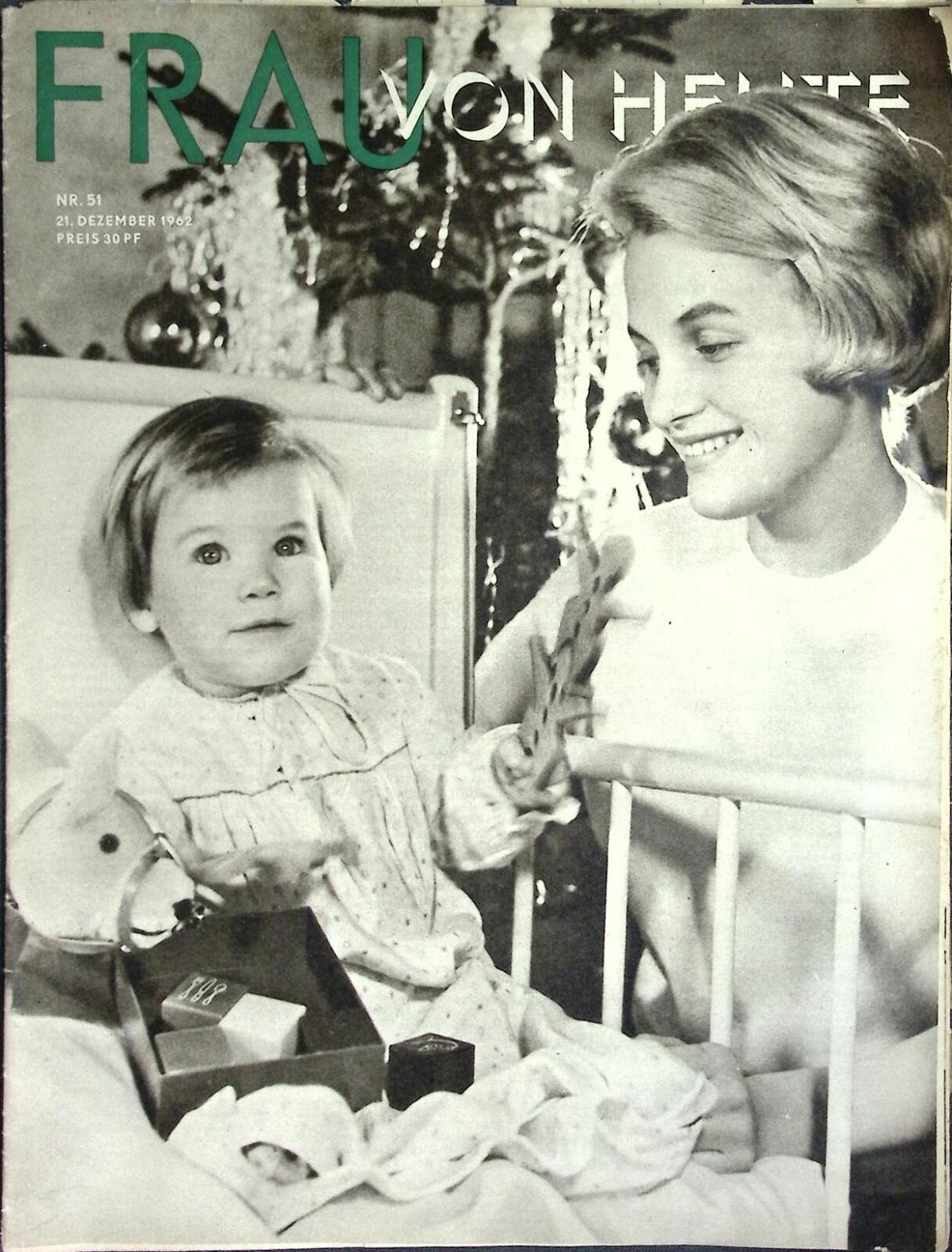 Журнал Frau von heute 1962 № 51, декабрь Москва Мягкая обл. 31 с. С ч/б илл
