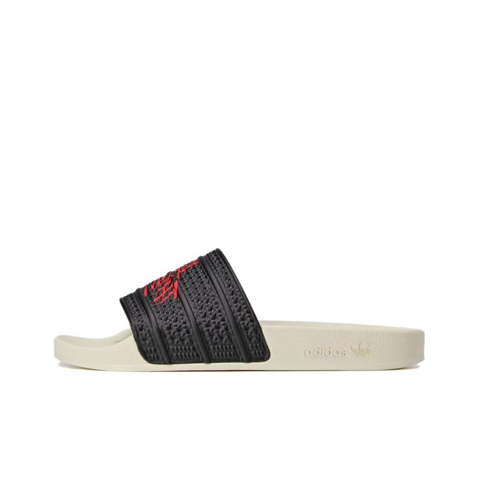 Сланцы ADILETTE