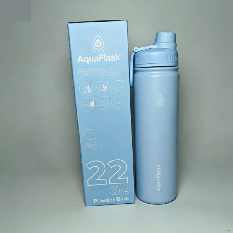 Aquafrost gradient color insulated water bottle for sports and commuting light blue 660ml