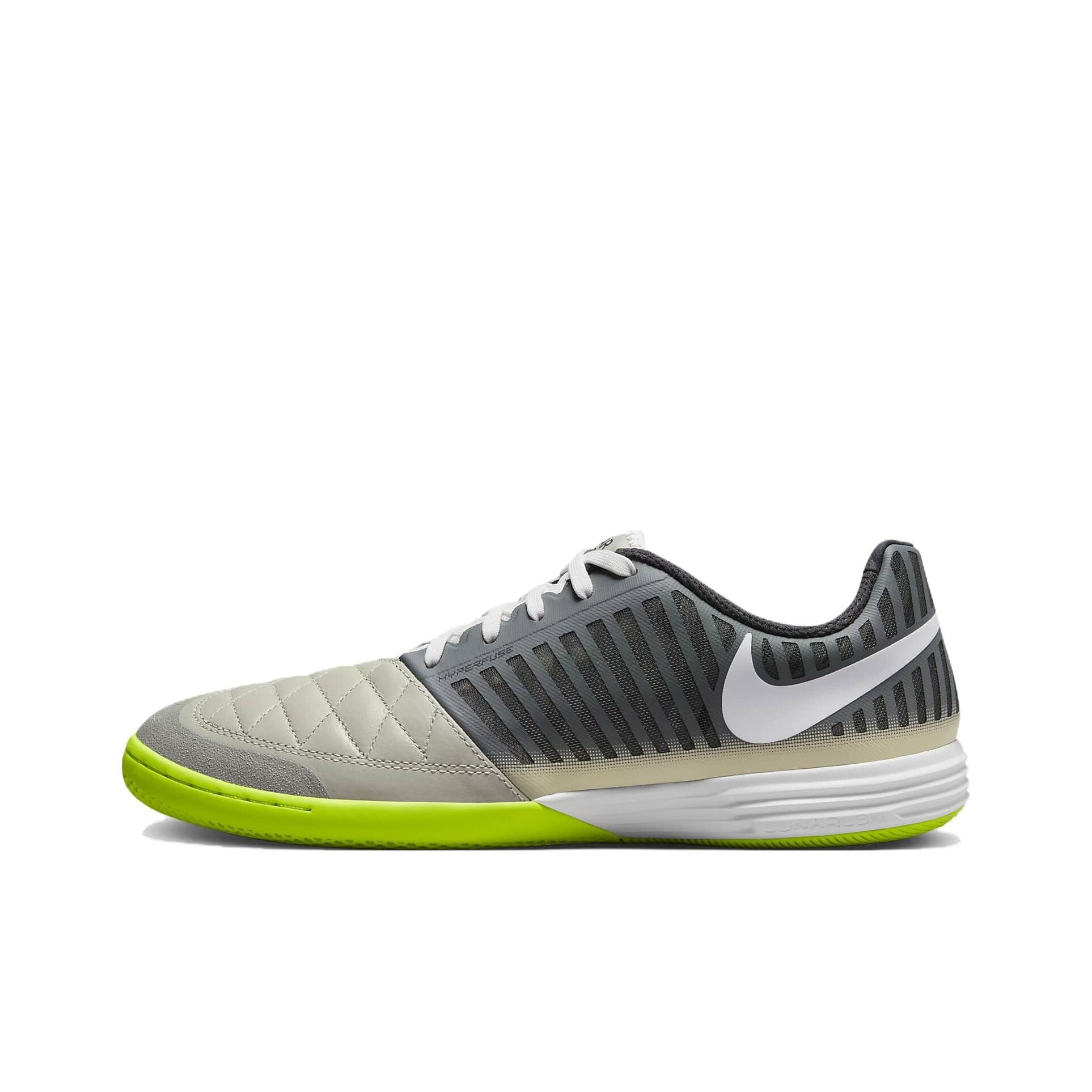 Бутсы NIKE