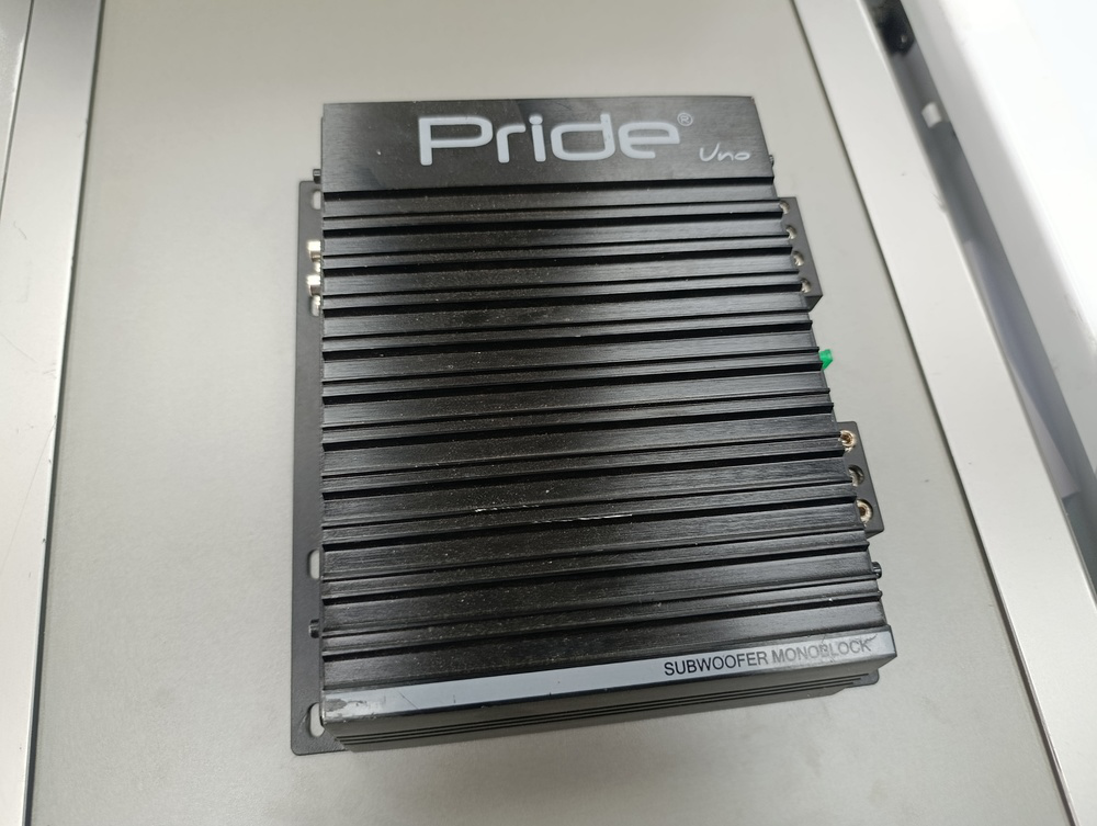 Усилитель Pride Uno Plus автомобильный моноблок класса D, 700 Вт Б/У уценка