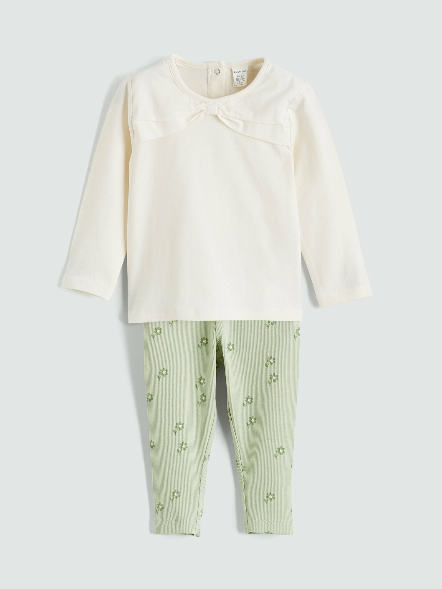 Комплект одежды