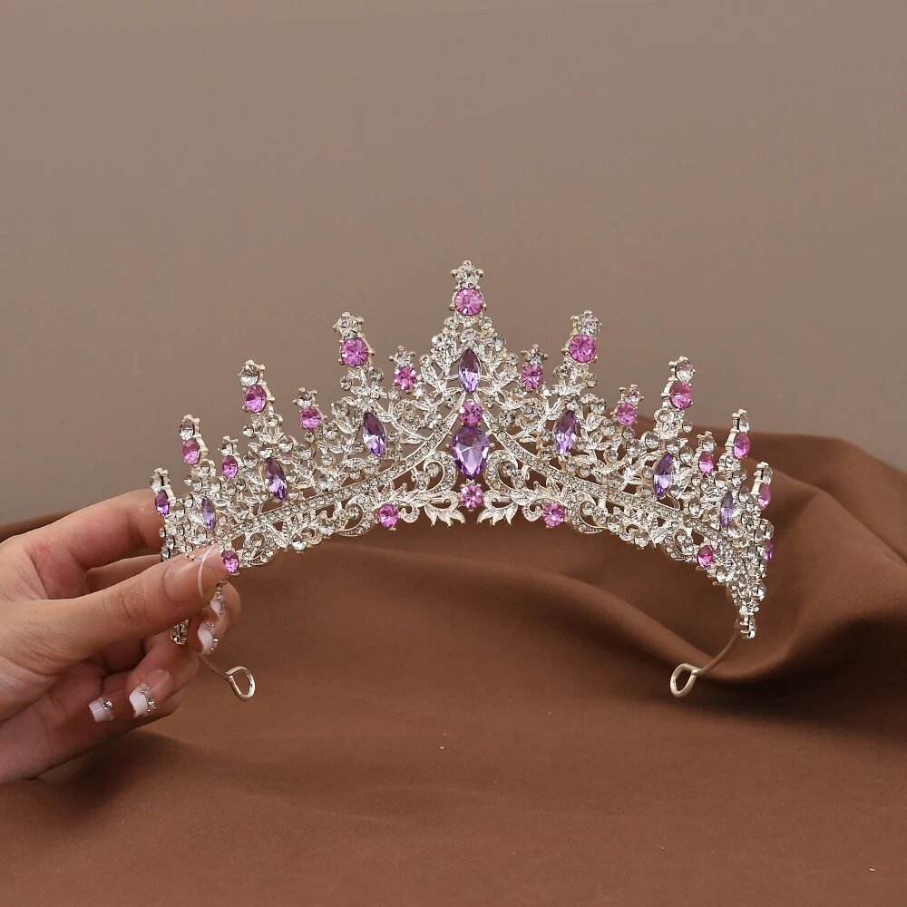 Серебряная диадема с фиолетовым кристаллом