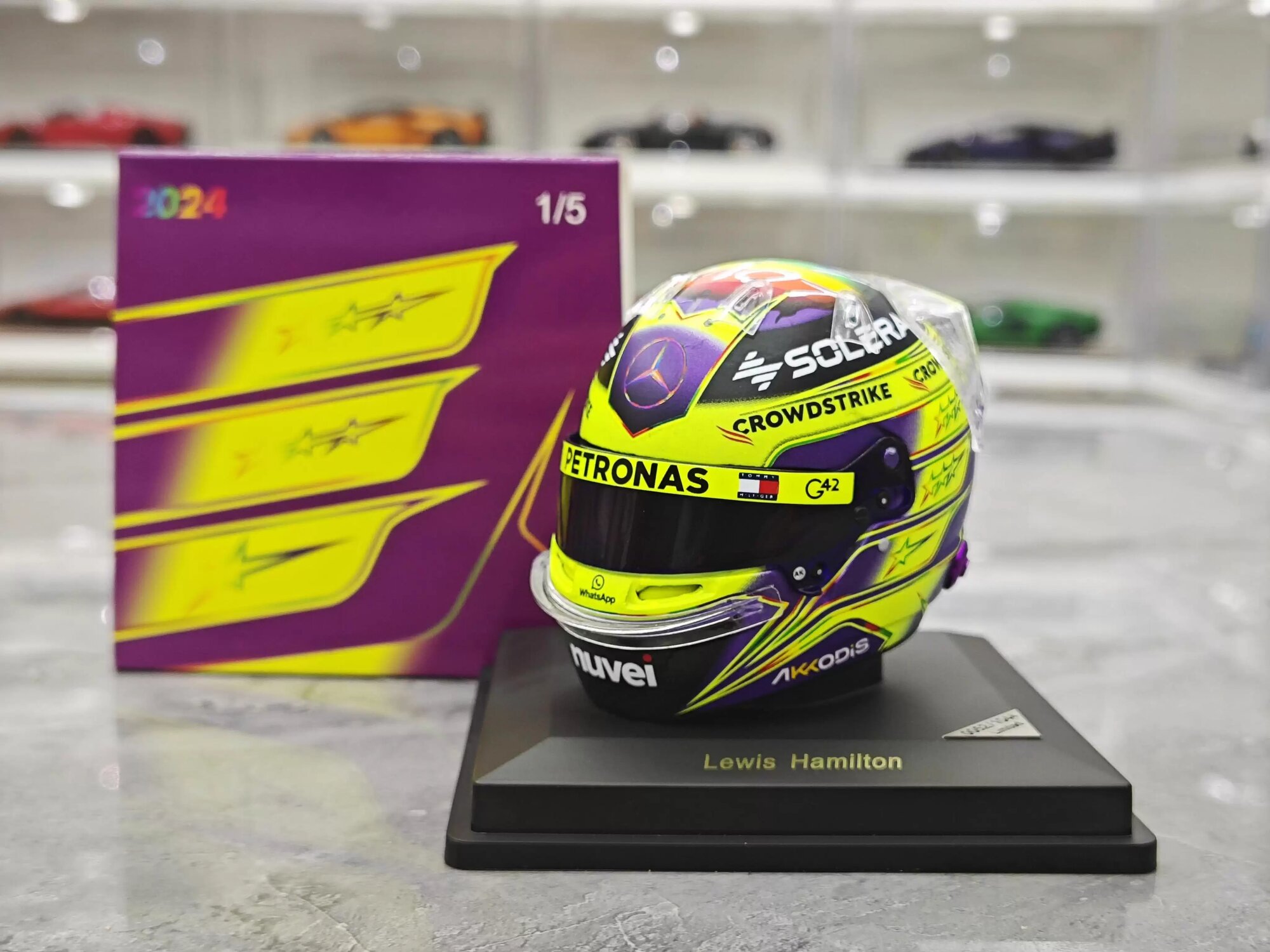Шлем Lewis Hamilton Mercedes 1:5 2024 Spain