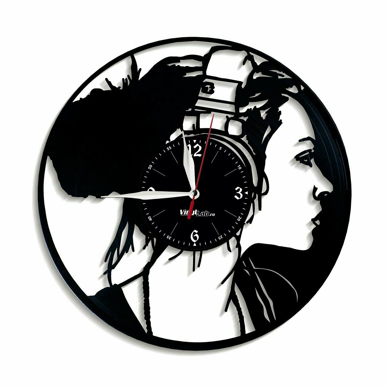 Часы из виниловой пластинки (c) VinylLab Наушники, диаметр 30 см