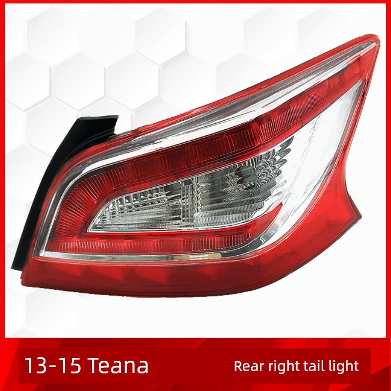 Nissan Altima 2013-2015 Правый задний фонарь внутренний с гарантией 1 год