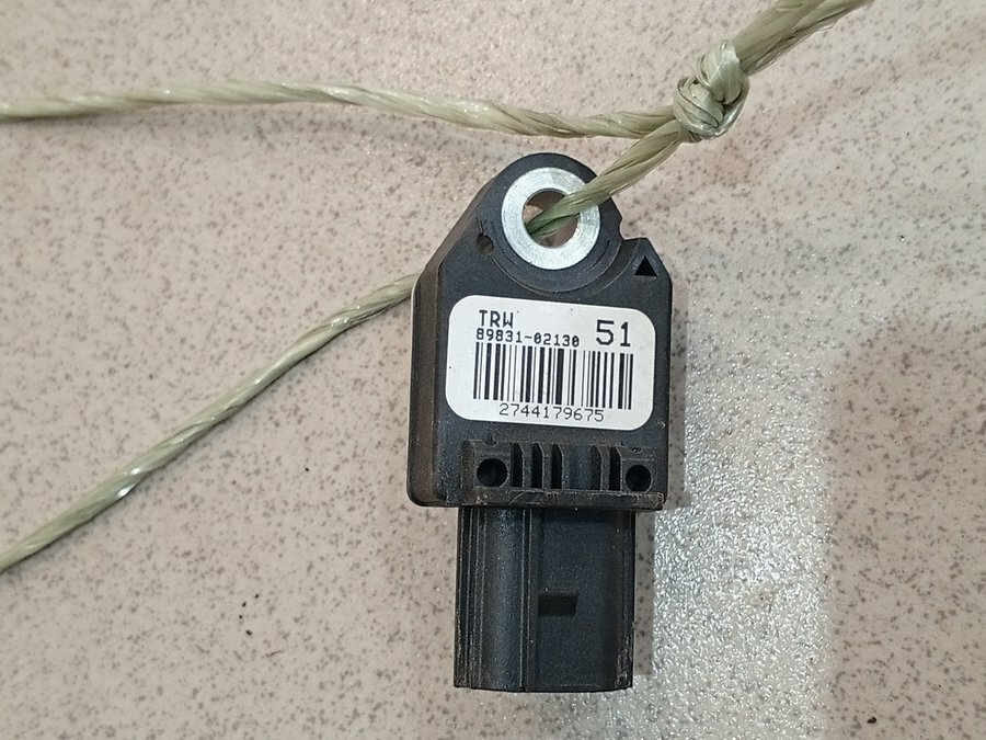 Датчик AIR BAG от Toyota Corolla E180 2012-2019