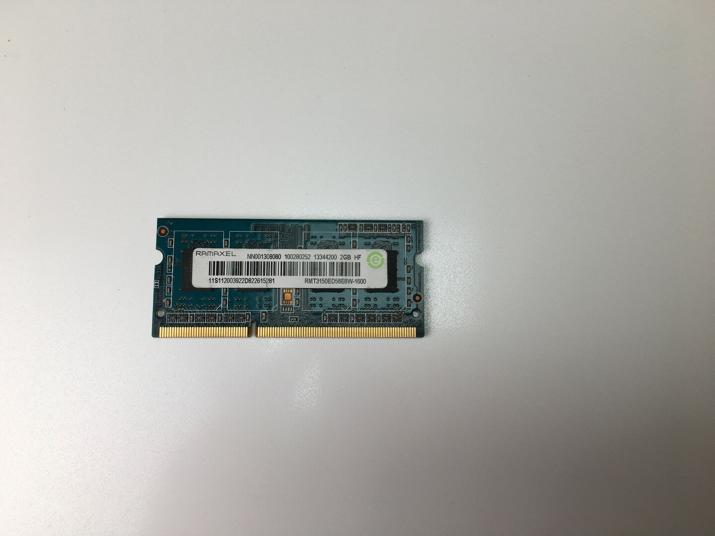 Оперативная память SODIMM 2Gb, DDR3 1600MHz, Ramaxel RMT3150ED58EBW-1600