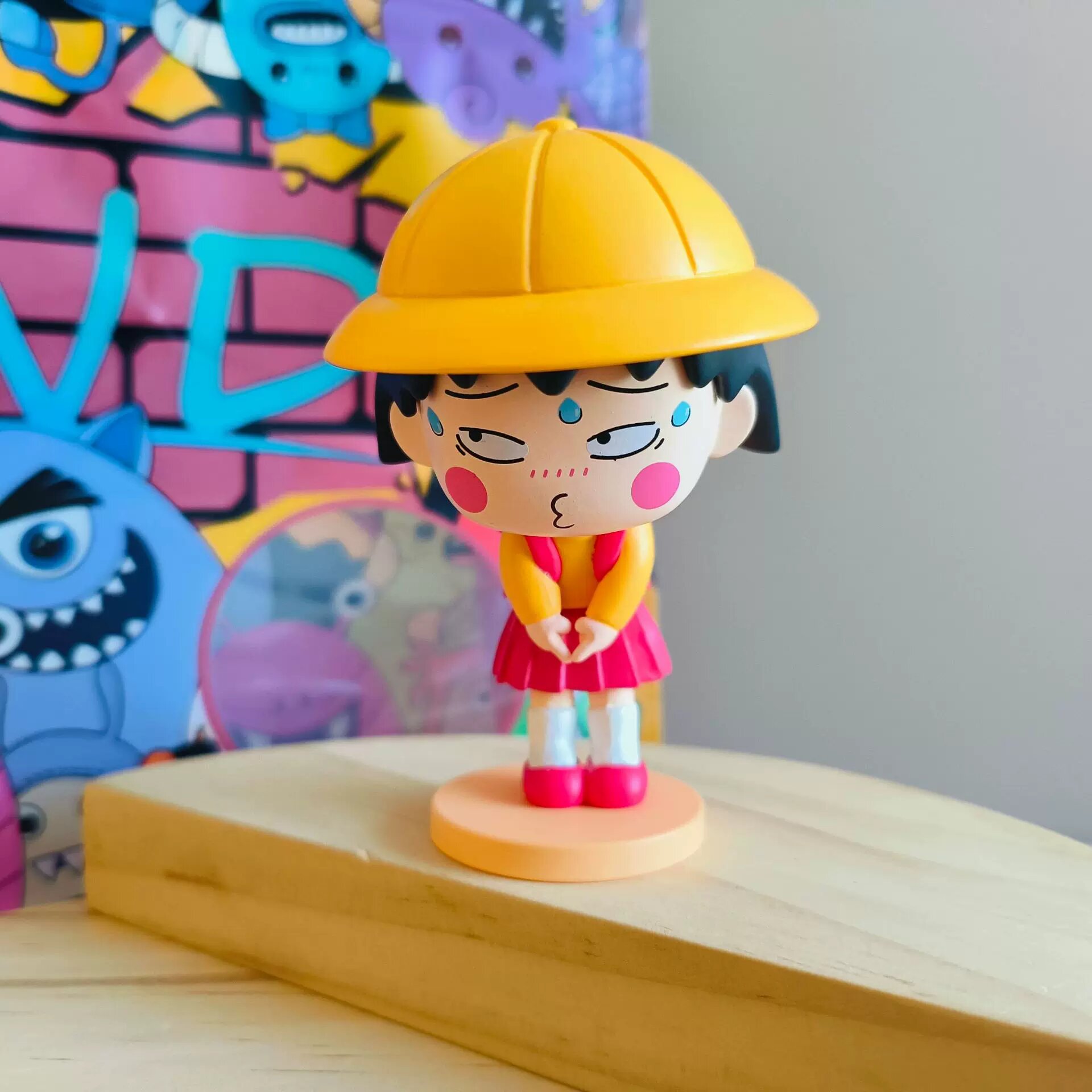 Коллекционная фигурка Chibi Maruko-chan из серии «Забавная жизнь», трендовая игрушка-сюрприз, настольное украшение,