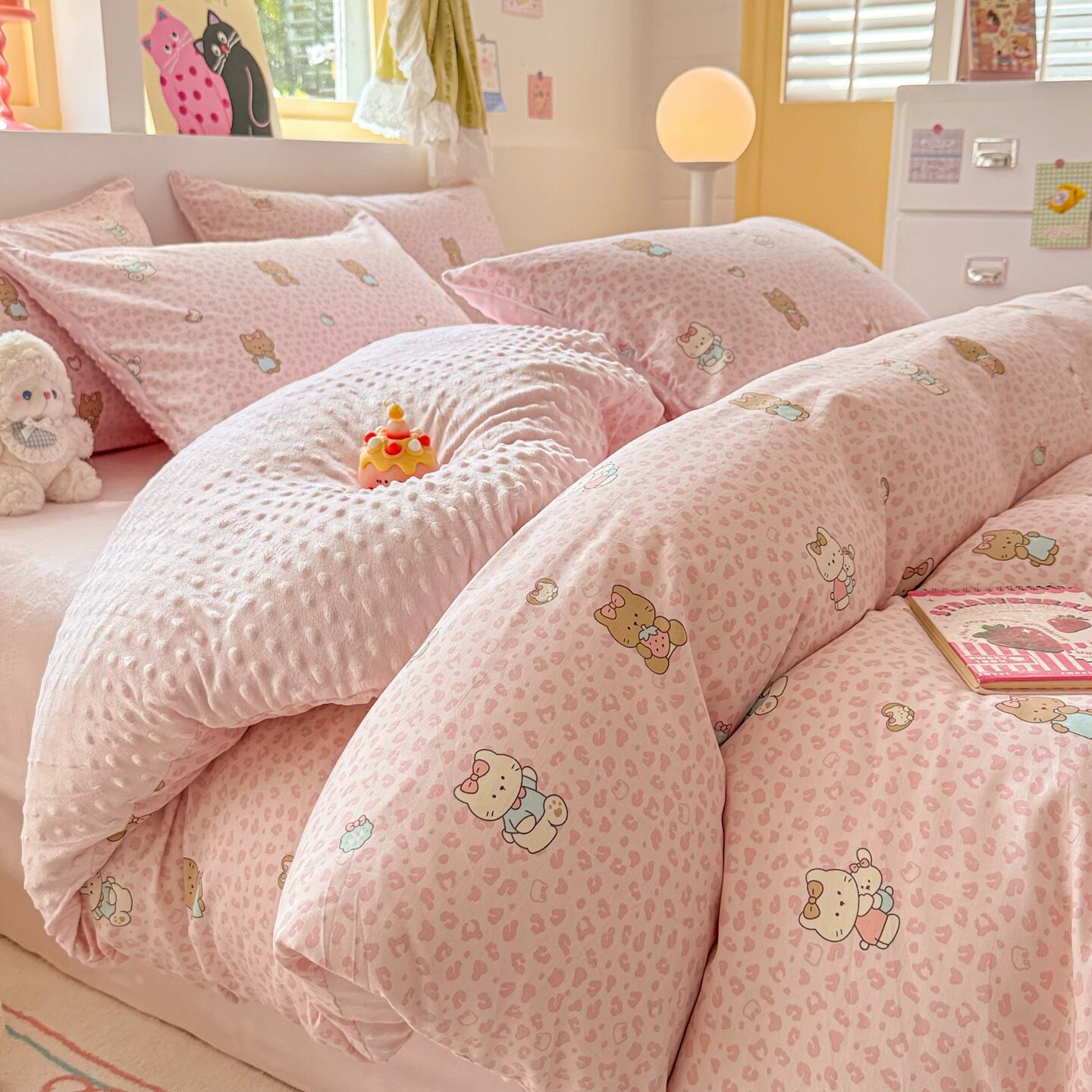 Комплект из четырех предметов из чистого хлопка с пододеяльником из бархатной ткани, новая модель 2025 года,