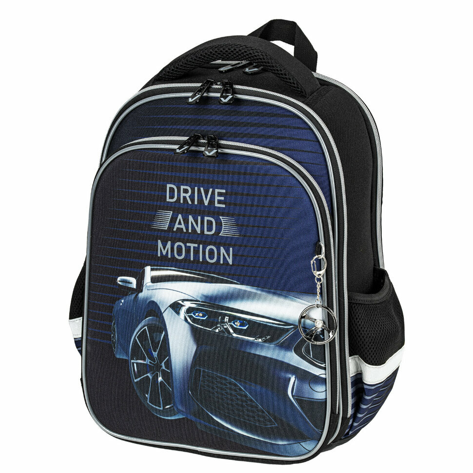 Ранец BRAUBERG QUADRO, 3 отделения, с брелоком, "Sport car", led-лампочки, 37х28х18 см, 271359, 271359