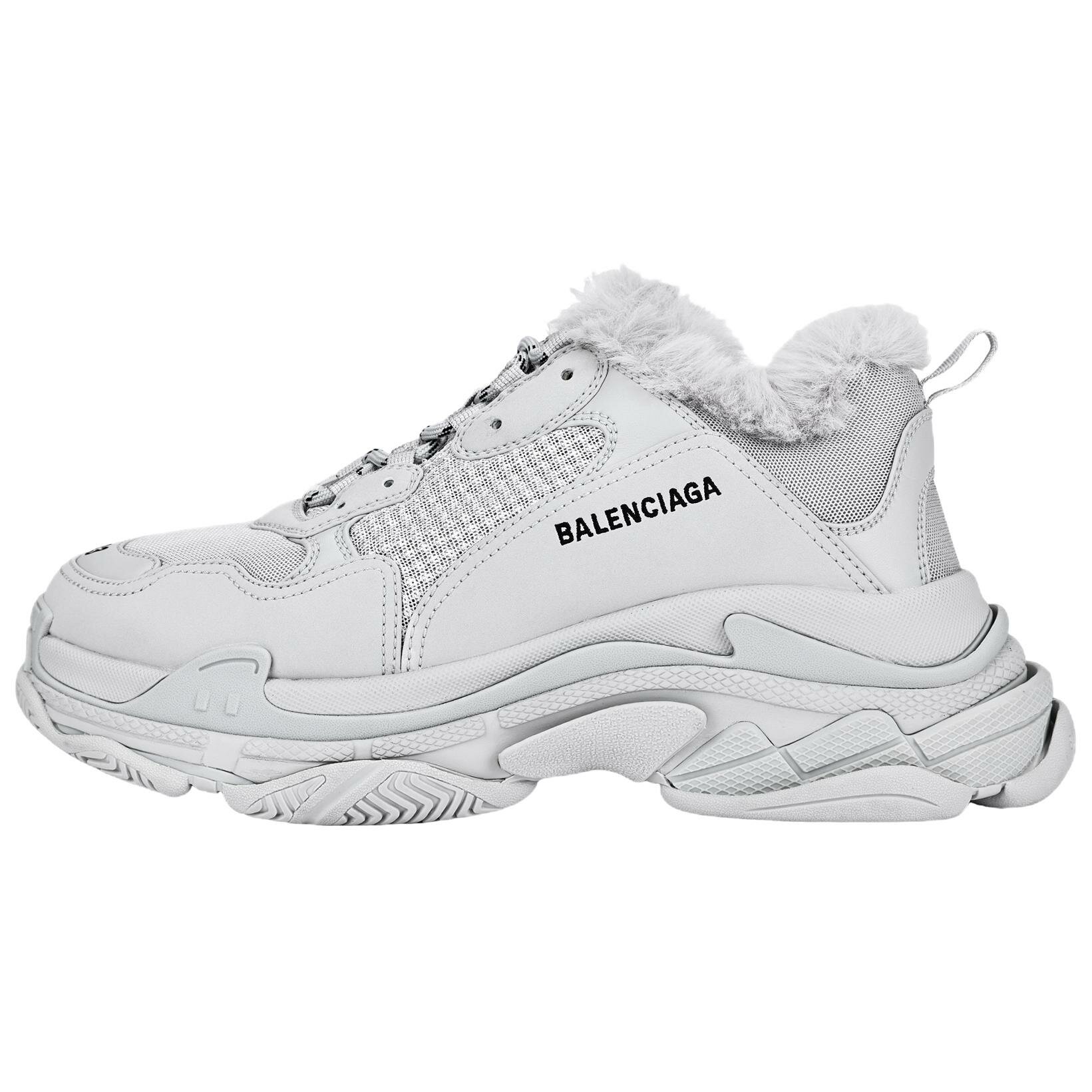 Кроссовки Triple S