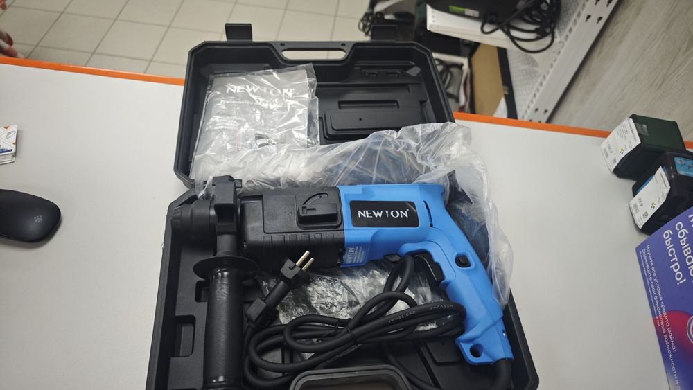 Перфоратор NEWTON NTP750A 750 Вт