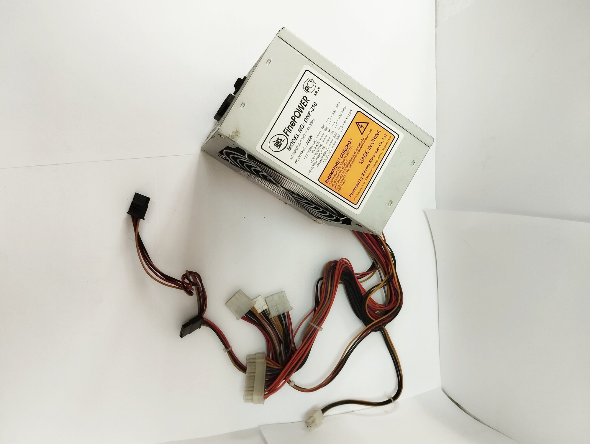 Блок питания FinePower DNP-350 300W 24+4pin