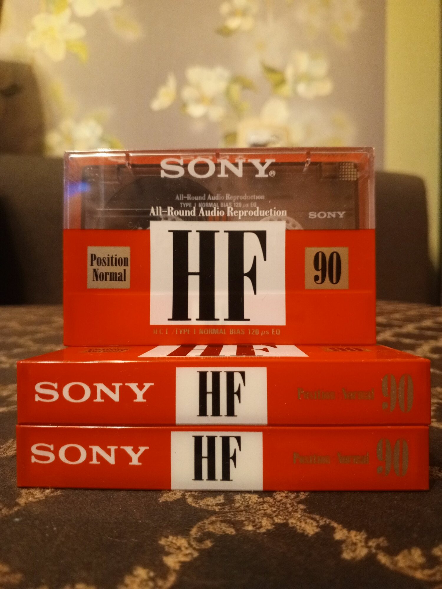 Аудиокассета Sony HF90 1992 - 1993 г. (Европейский рынок,1 шт)