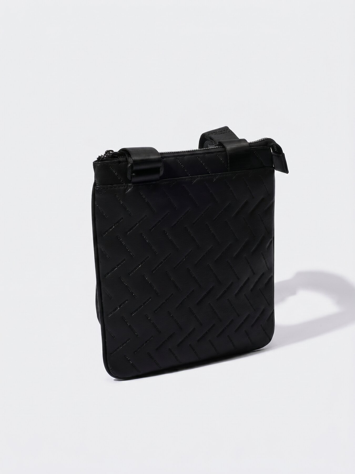 Сумка Armani Exchange, черный — фото 1