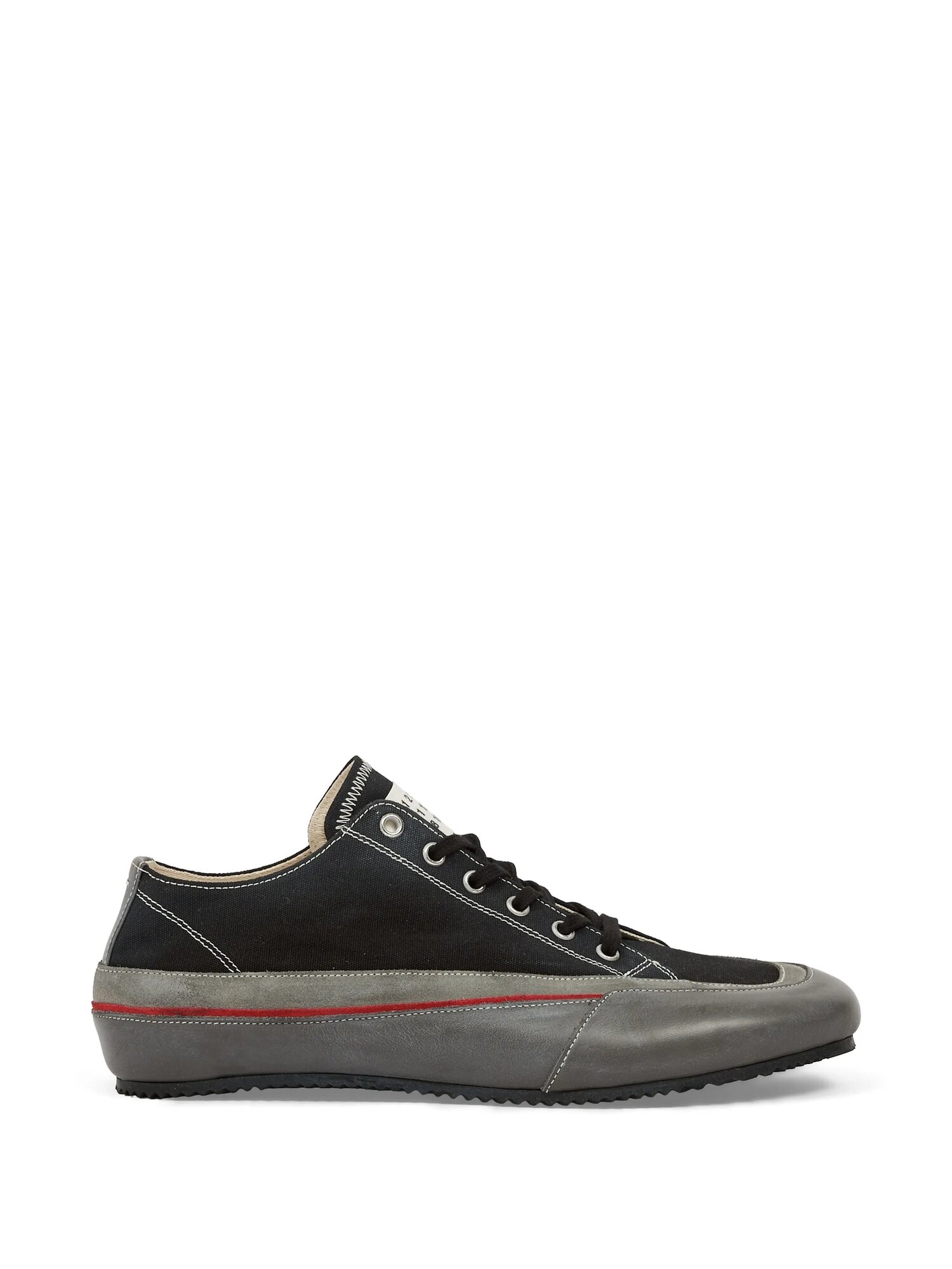 Кроссовки Traveller sneakers
