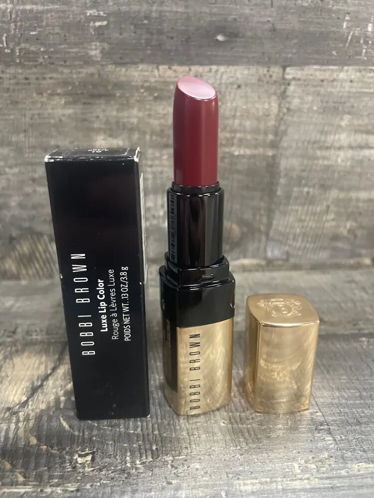 BOBBI BROWN Помада для губ Luxe Lip Color, № 19 Red berry. 3.8 г. Италия!