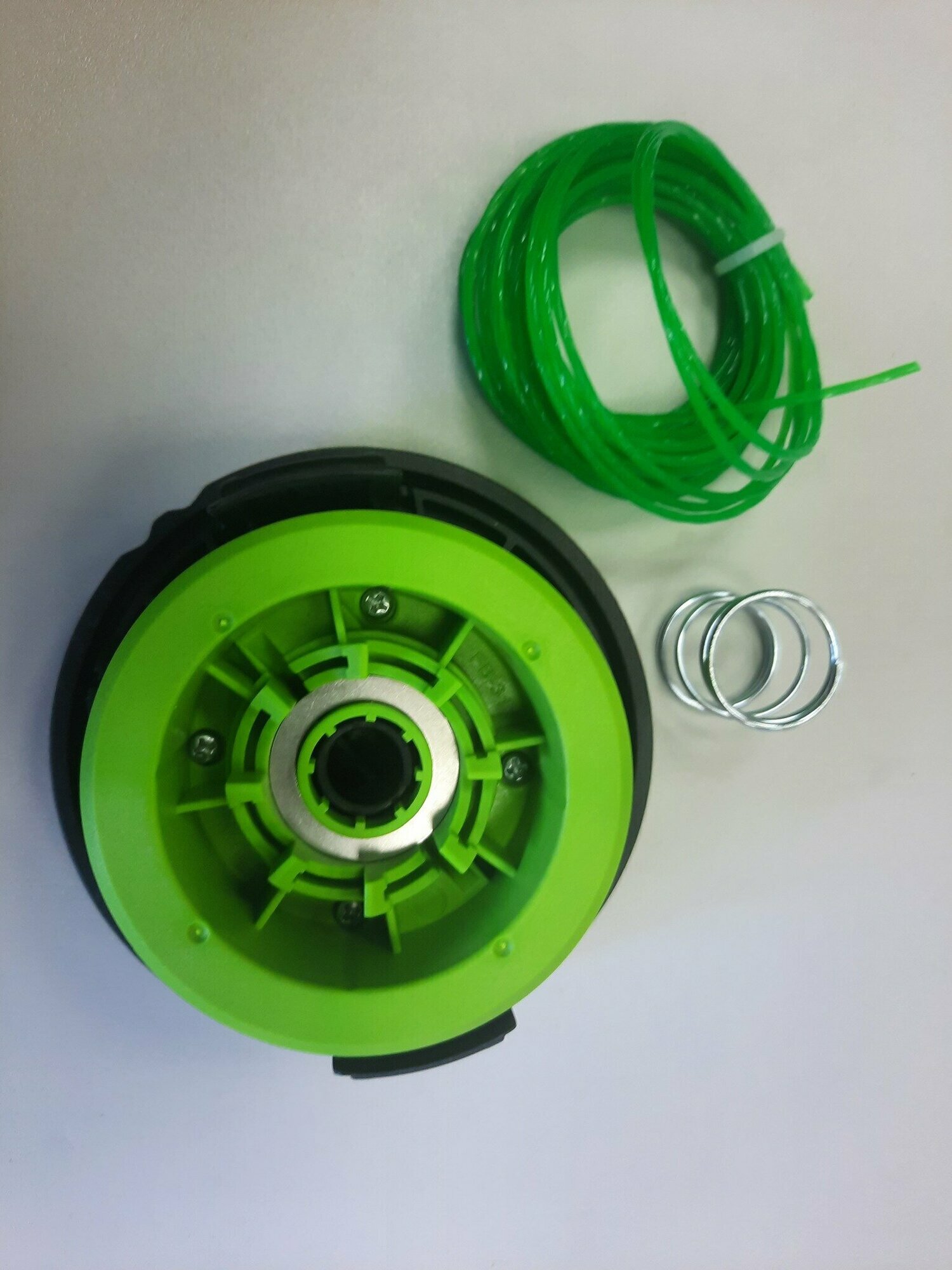 Катушка триммерная GreenWorks 2мм в сборе 2939707