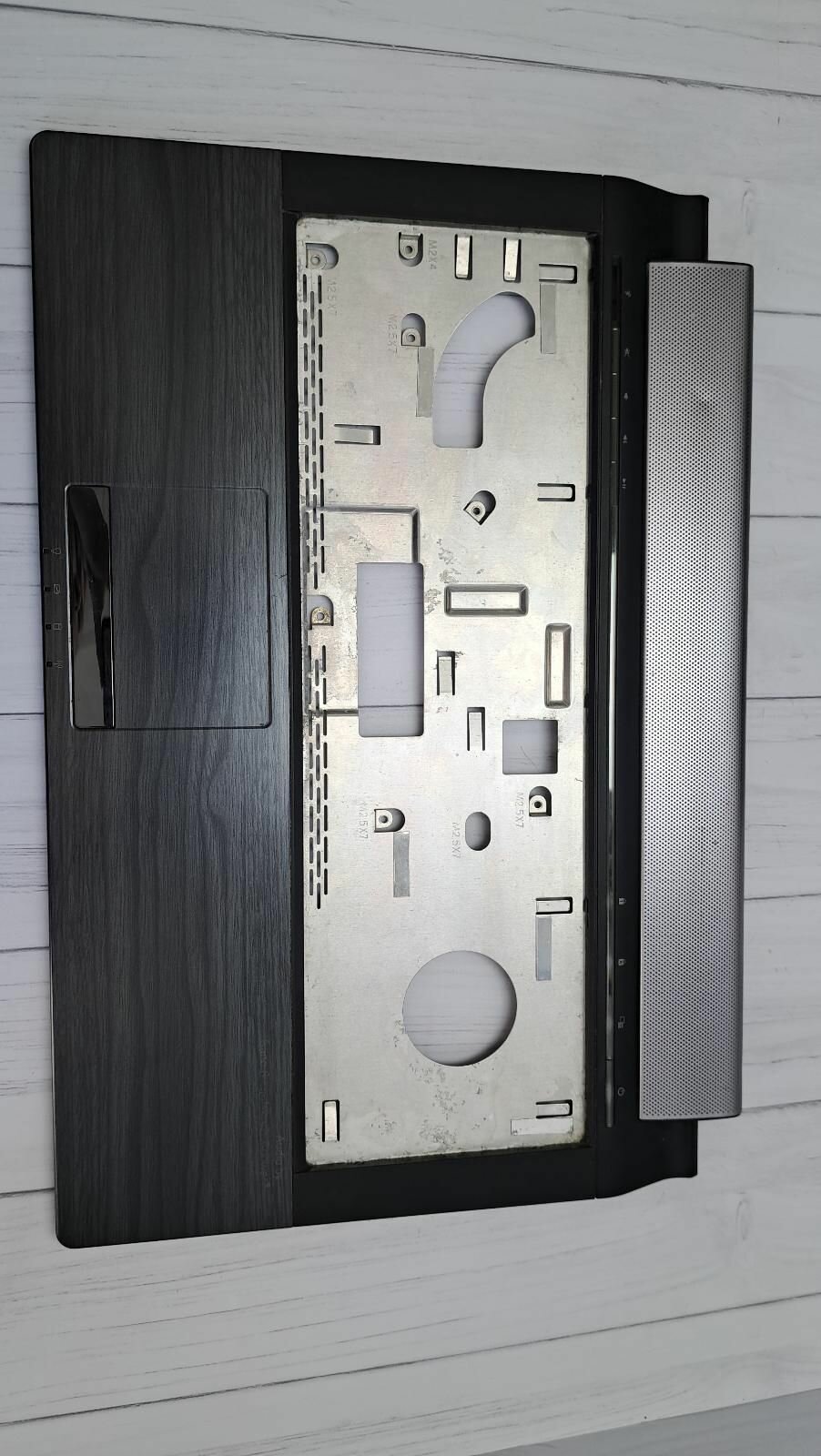 Верхняя часть ноутбука (топкейс) ASUS N53T