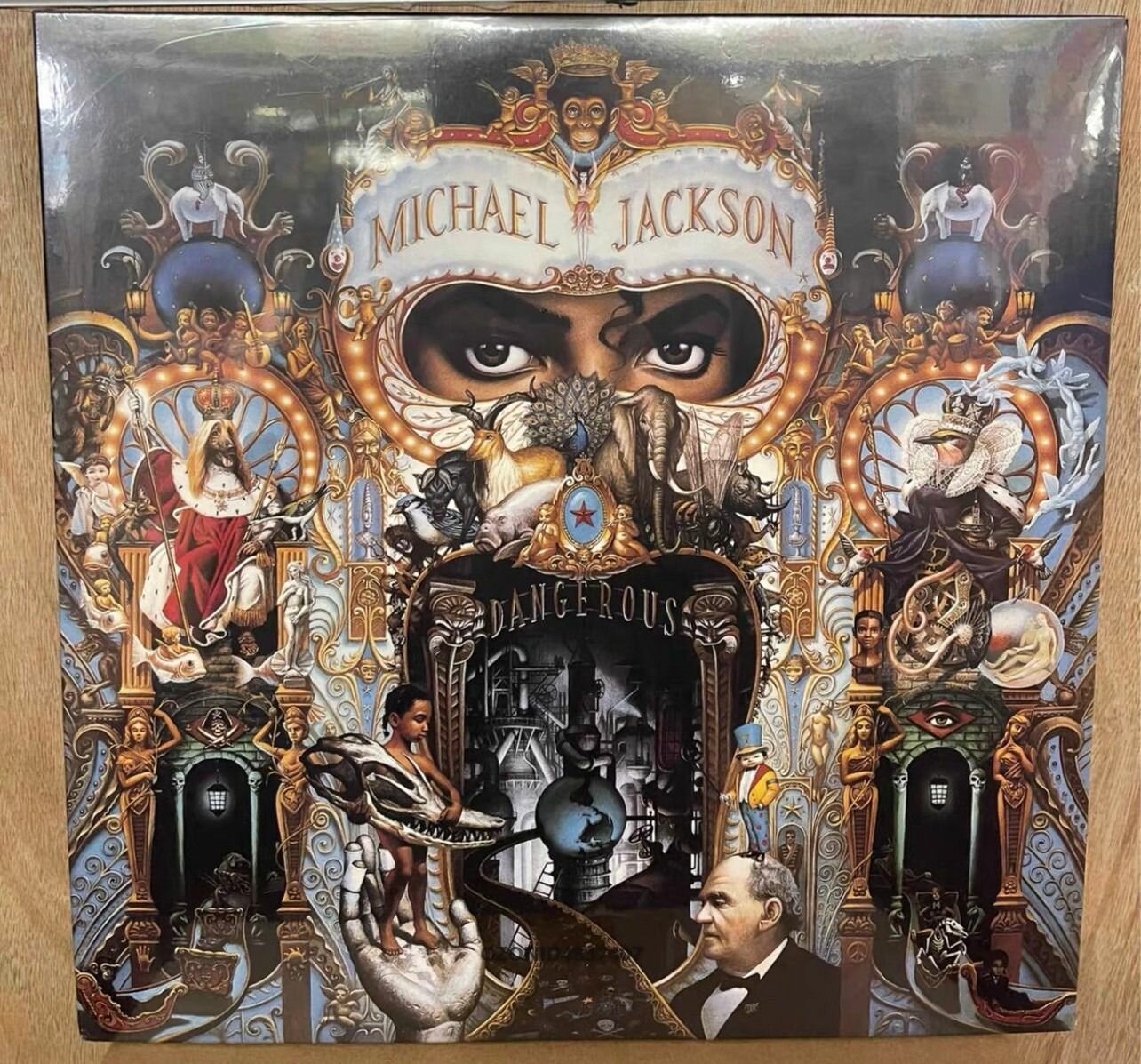 Виниловая пластинка Michael Jackson Dangerous, коллекционное издание: 1 LP, полный альбом с 14 треками в картонном конверте и защитной пленке