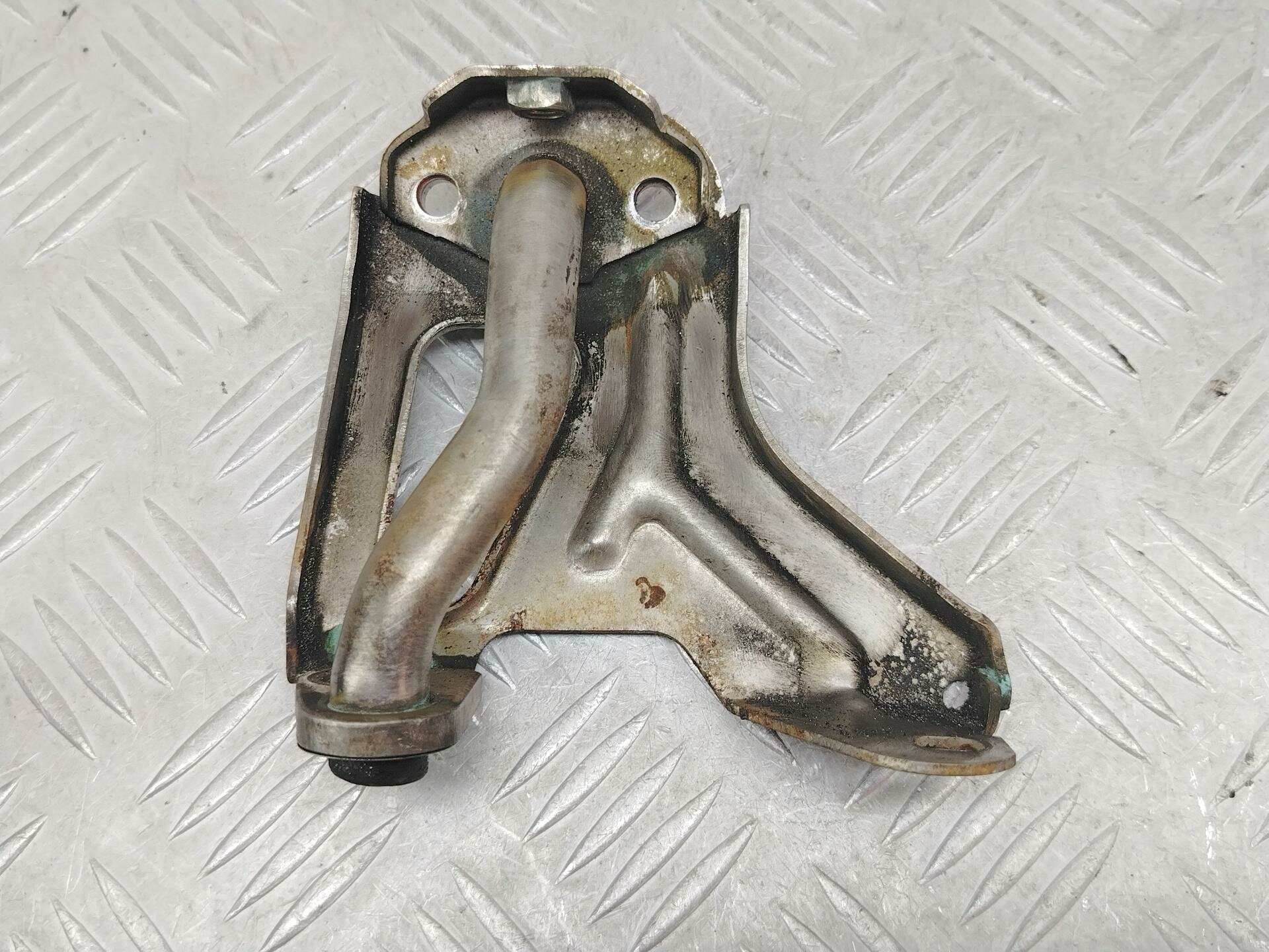 Патрубок (трубка) EGR Opel Vectra B 1996