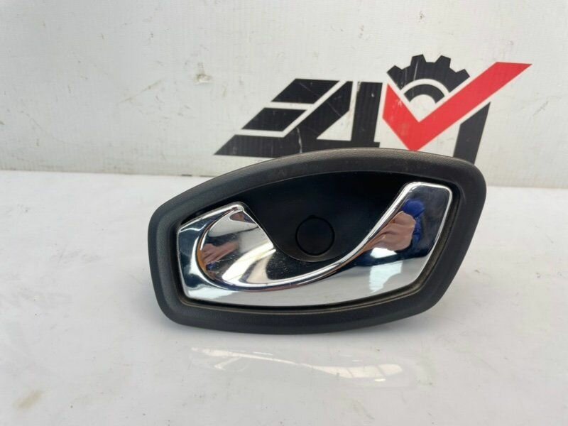 Ручка двери внутренняя Renault Fluence 2012 806710001R L30R K4MV838, задняя левая (с пробегом)