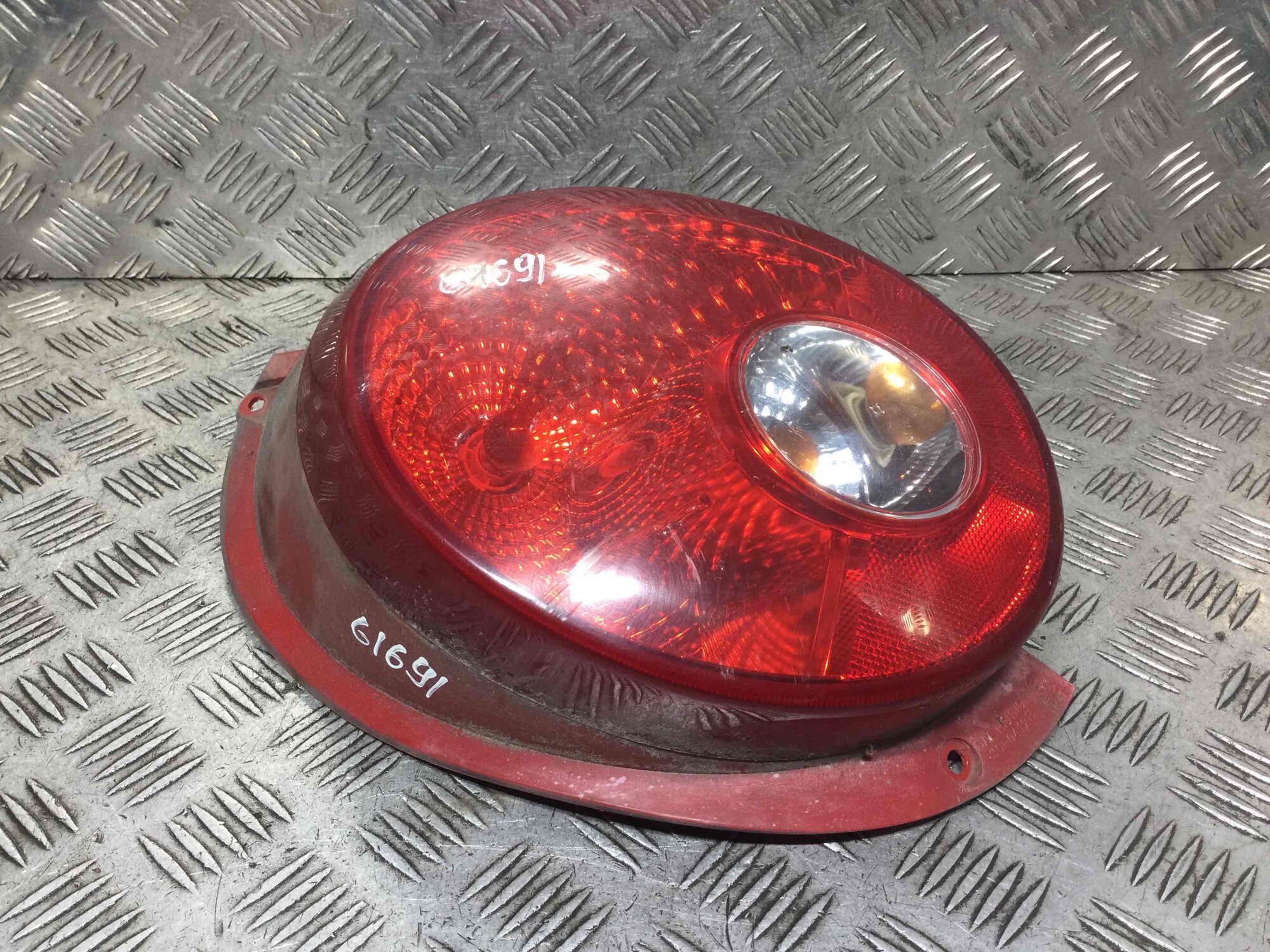 Б/У Фонарь задний правый Chevrolet Matiz 2 поколение (2005-2008) 2006 г.