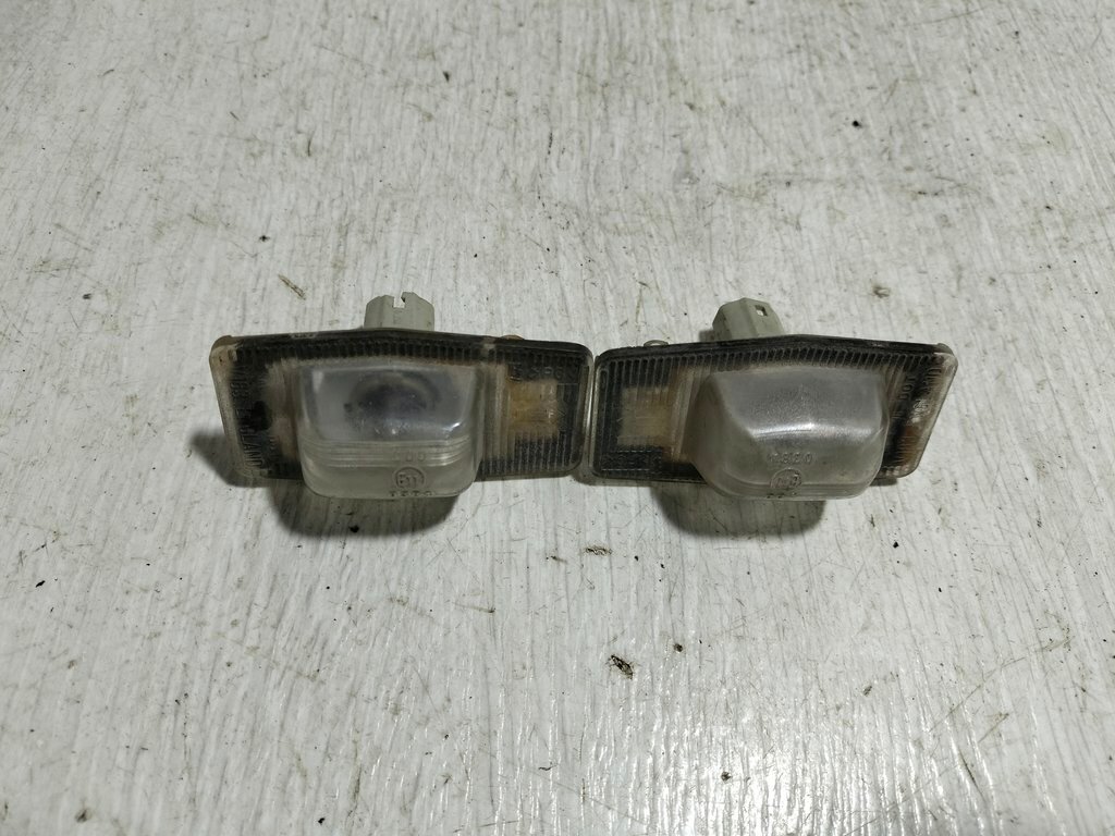 Фонарь подсветки номера Mazda 323 BJ Protege Familia 1998-2002