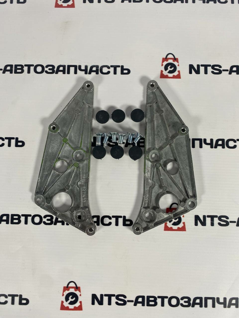 Комплект пластин крепления боковых зеркал с комплектом крепежа для а/м газель Бизнес, 3302