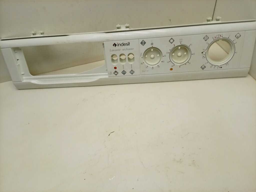 WDN2067WF кт37 Лицевая панель для стиральной машины Indesit б/у