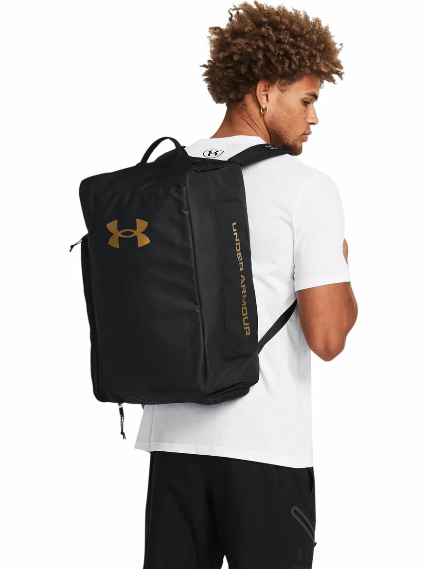 Рюкзак Under Armour UA Contain Duo SM BP Duffle черный 27х45х23 1381920-001