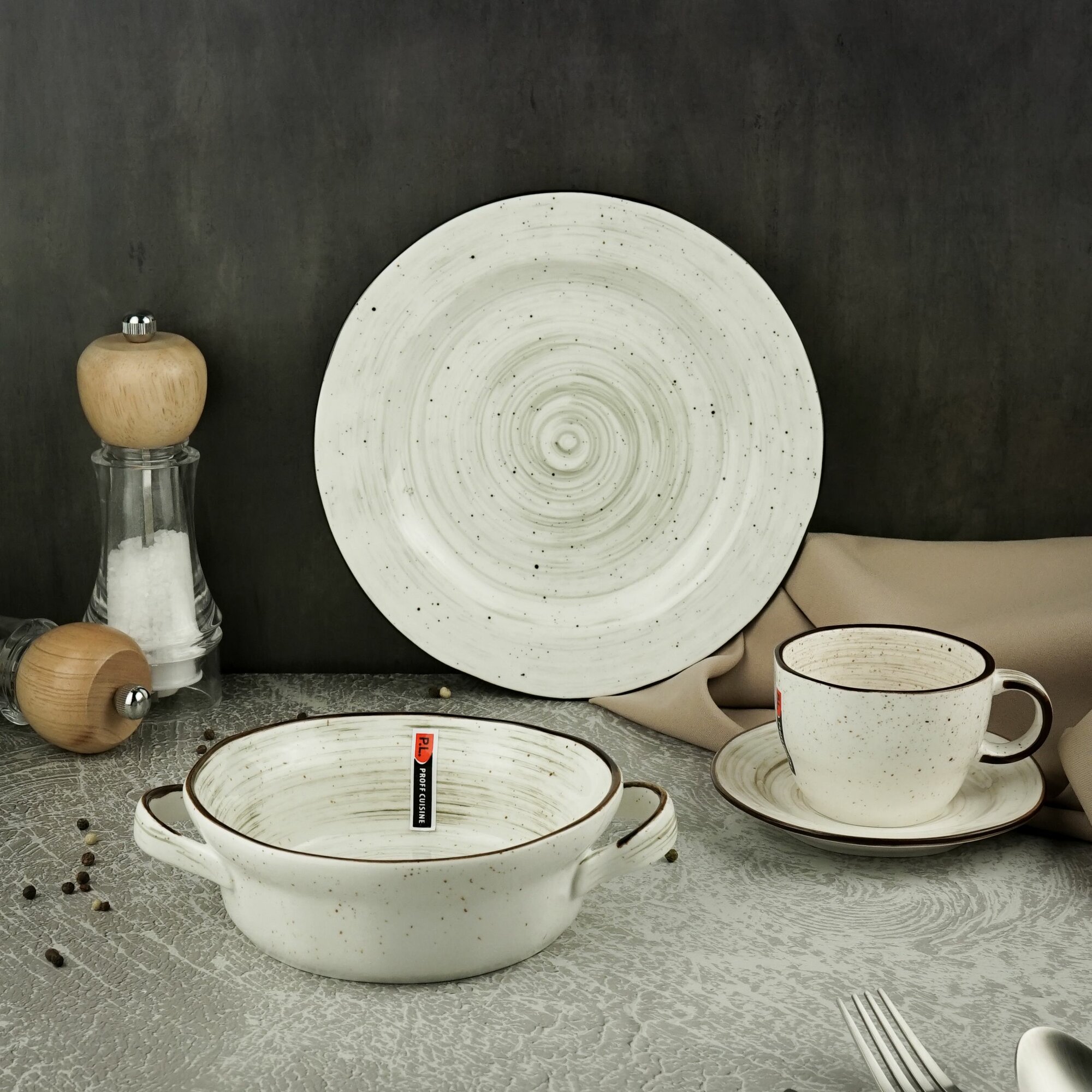 Сервиз столовой посуды White Fusion для двоих от бренда P.L. Proff Cuisine 8 предметов