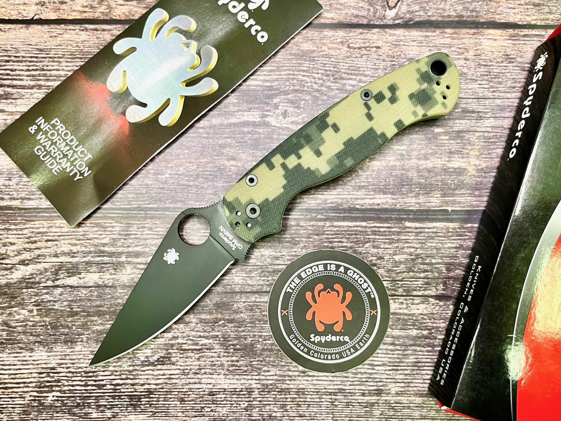 Нож складной Spyderco Para-Military 2, S45VN Black Blade, Camo Handle